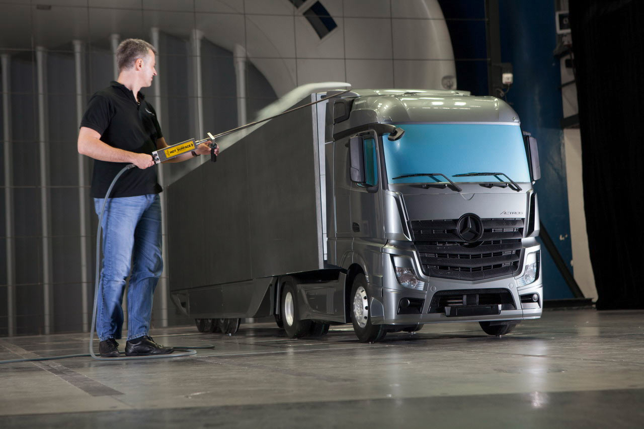 IAA 2012: Aerodynamics rigid truck and truck and trailer combination ...